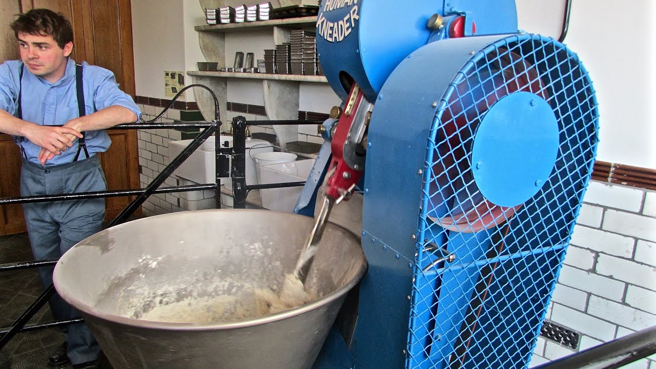 Beamish Museum Bakery opening 12 9 13 - YouTube