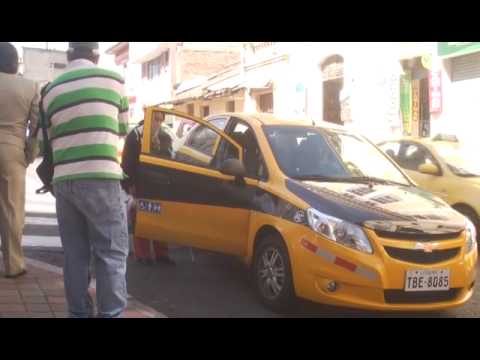 Quito: ¿Cómo reconocer un taxi confiable? - YouTube