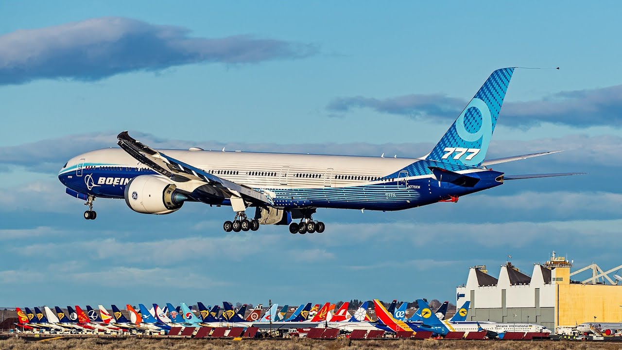 Boeing 777X in Full Test Mode at Moses Lake Airport - YouTube