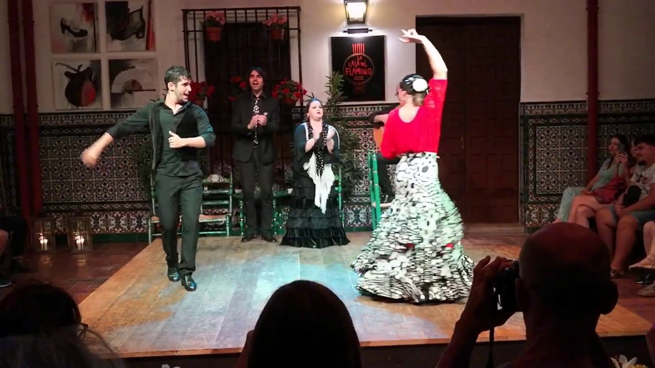 Traditional Flamenco Dance | Seville, Spain - YouTube