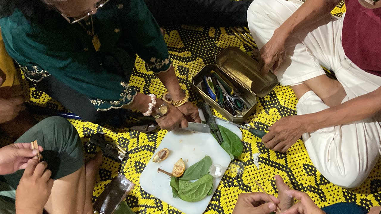 ADAT IBAN MUKA BAKU MASA PERKAHWINAN DI RUMAH PANJANG - Tr. janting ...