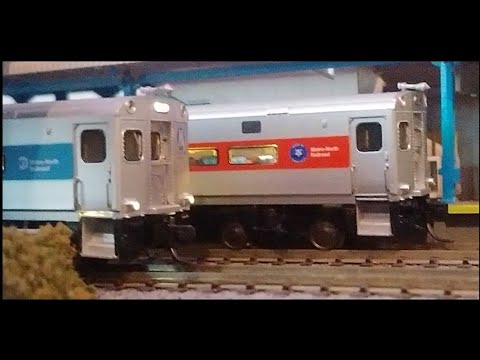 FL9s Metro-North/Conn.Dot push-pull trains... N scale - YouTube