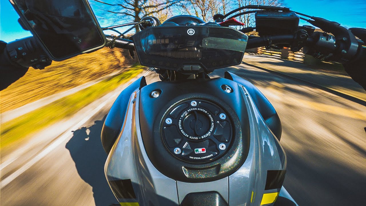 Group rideout in Surrey hills. Part 3. | YAMAHA MT-07 AKRAPOVIC ...