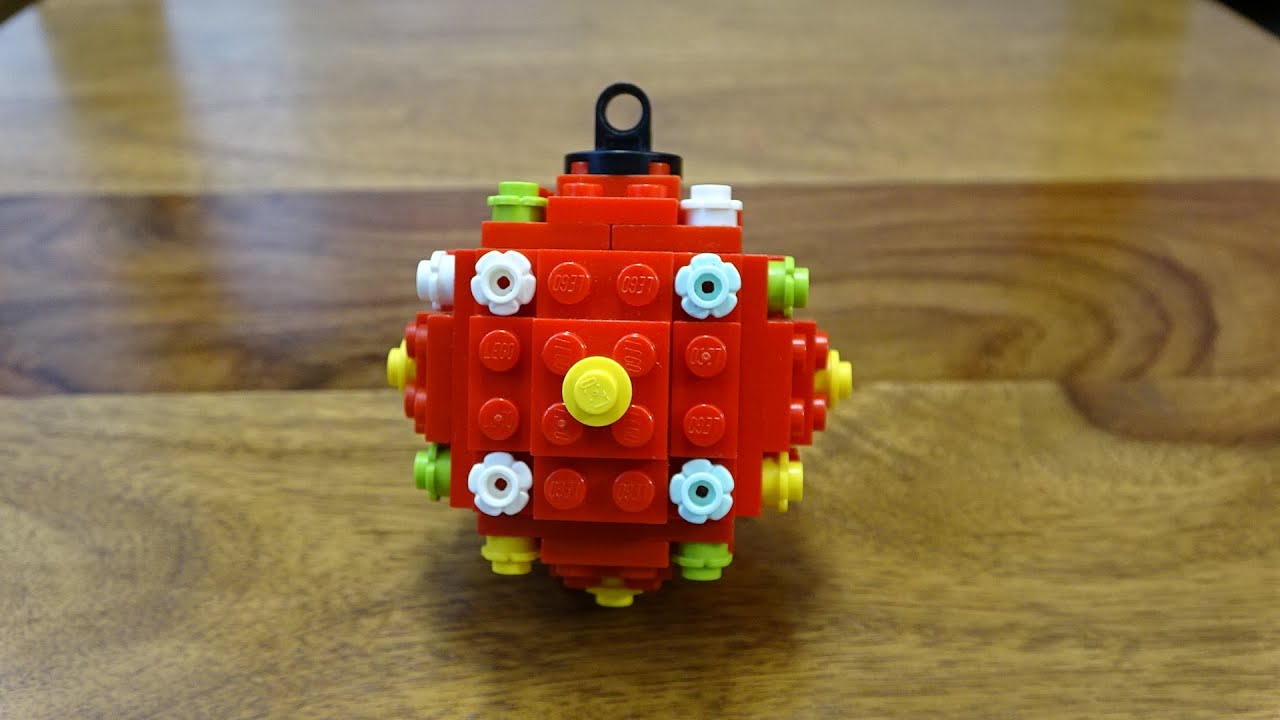 Building a Red Lego Christmas Decoration Bauble - YouTube