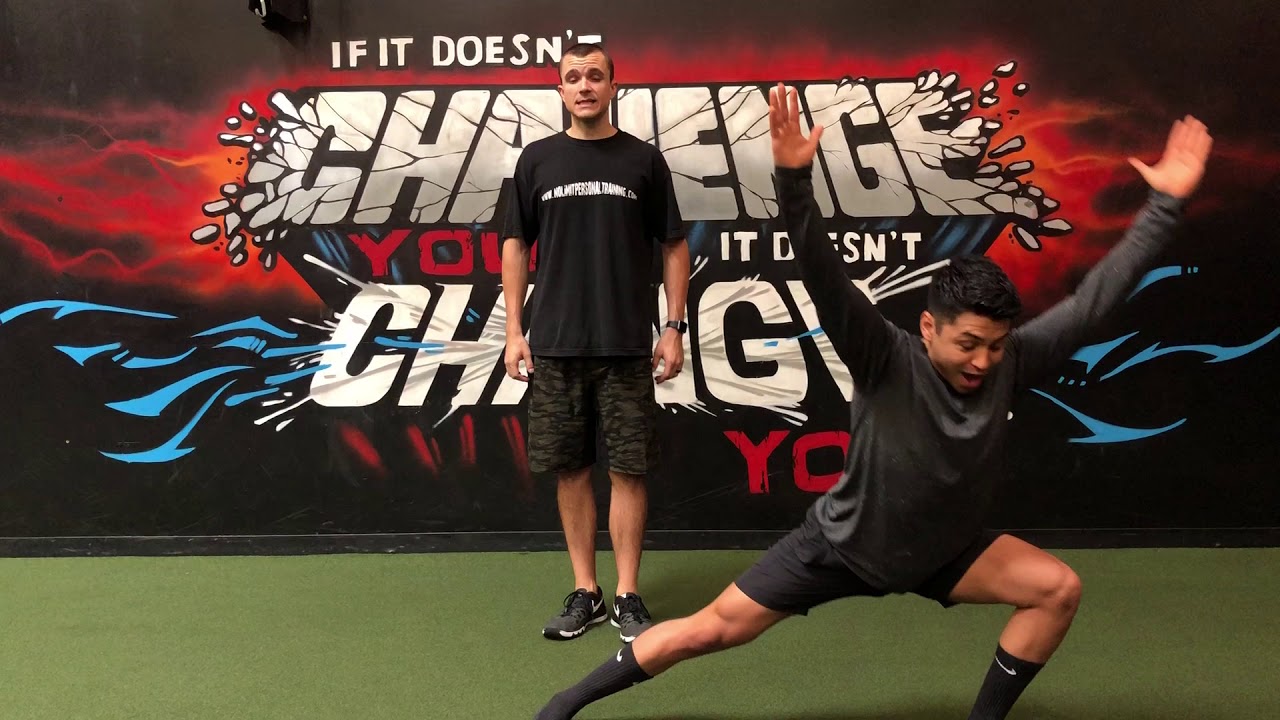 Lateral Lunge w Overhead Reach - YouTube