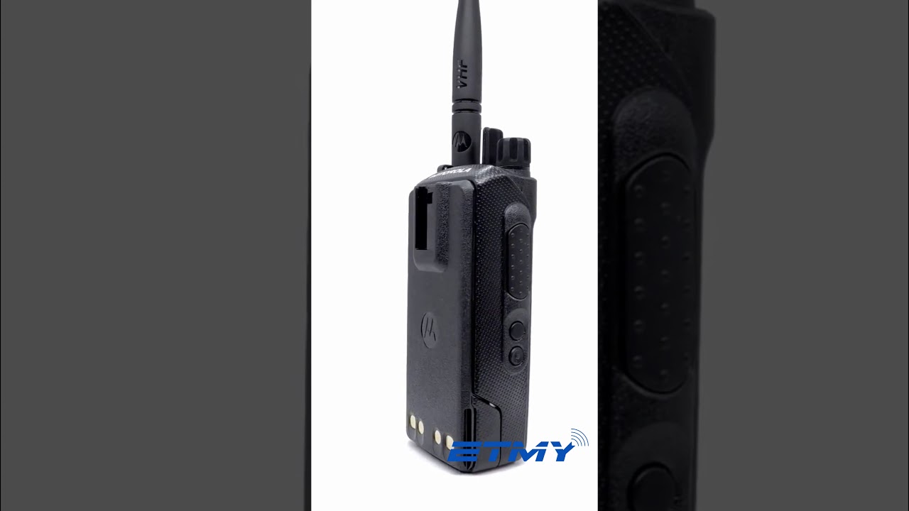 Motorola XiR P6600 Digital Two-way radio - YouTube