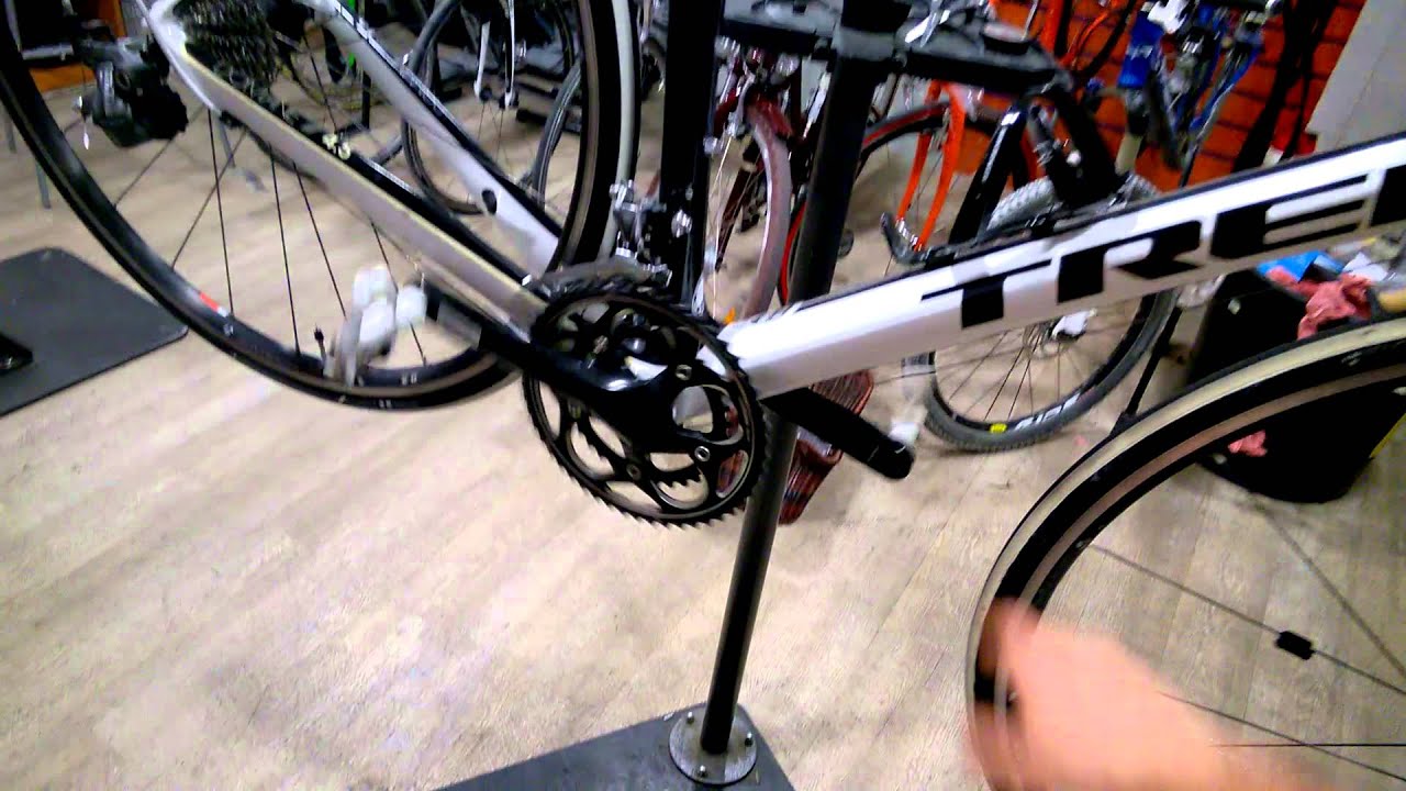 Angular Enduro Bearings on BB90 - YouTube