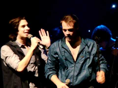 "Stutter" Starkid S.P.A.C.E Tour Atlanta - YouTube