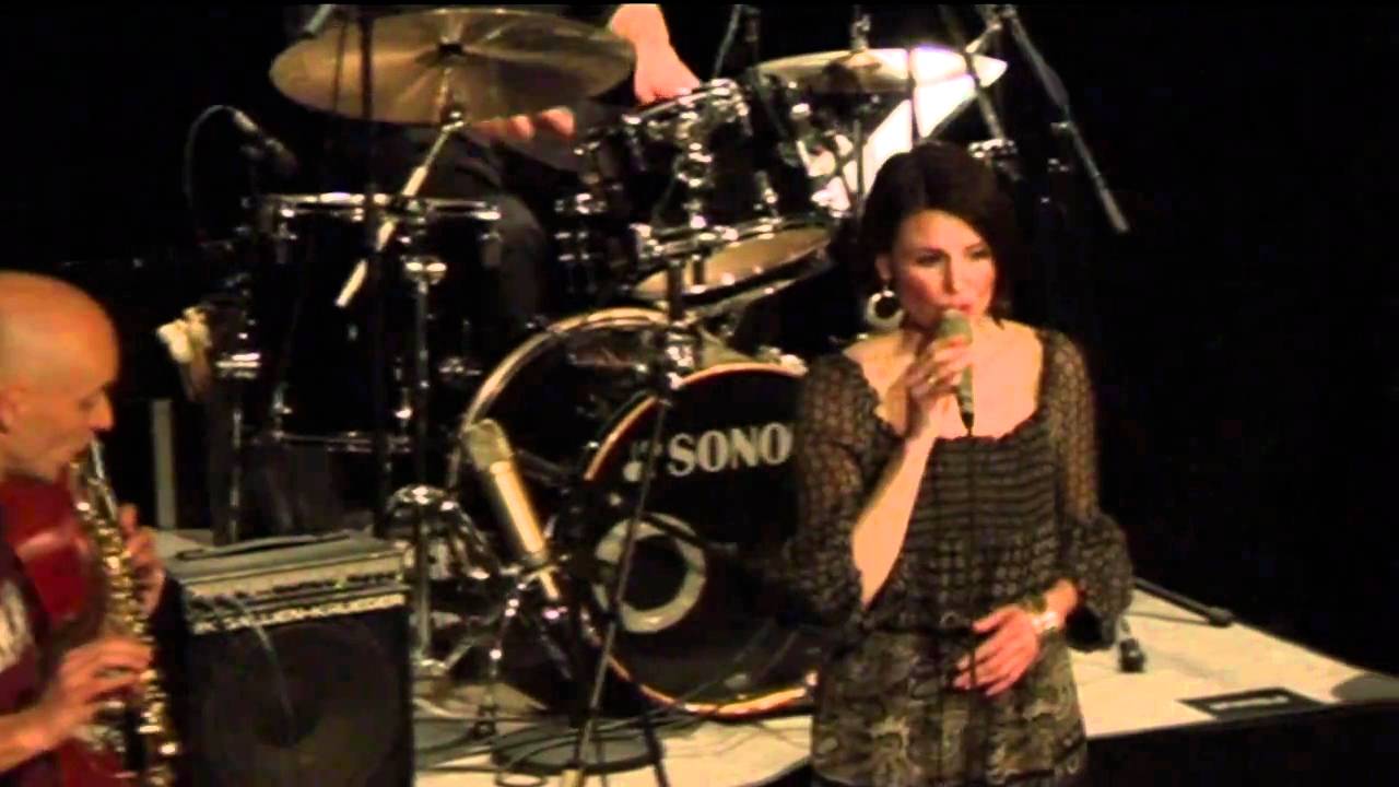 Angela Gabriel - little one i´ll miss you - YouTube