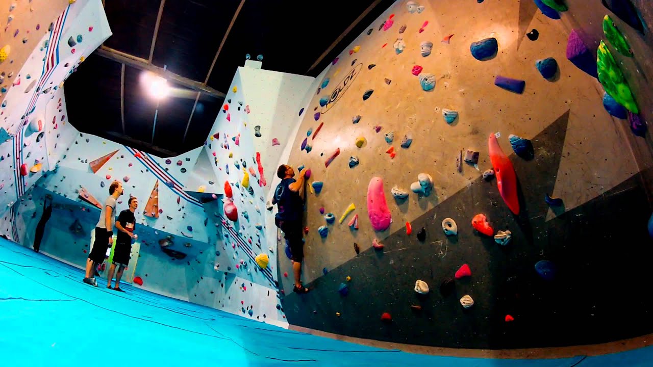 Indoor Bouldering - YouTube