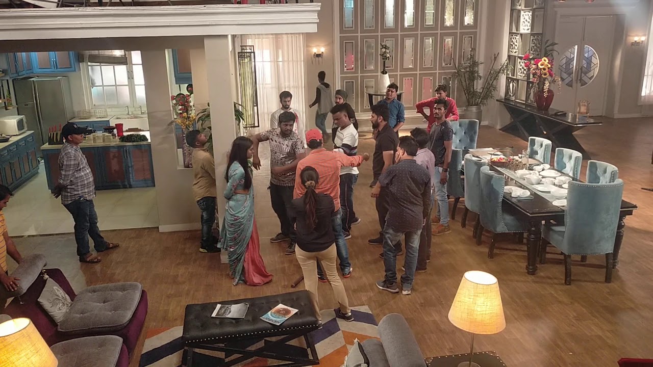 Bepanah pyar - YouTube