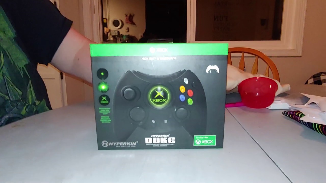 Unboxing the DUKE Xbox One Controller by Hyperkin - YouTube
