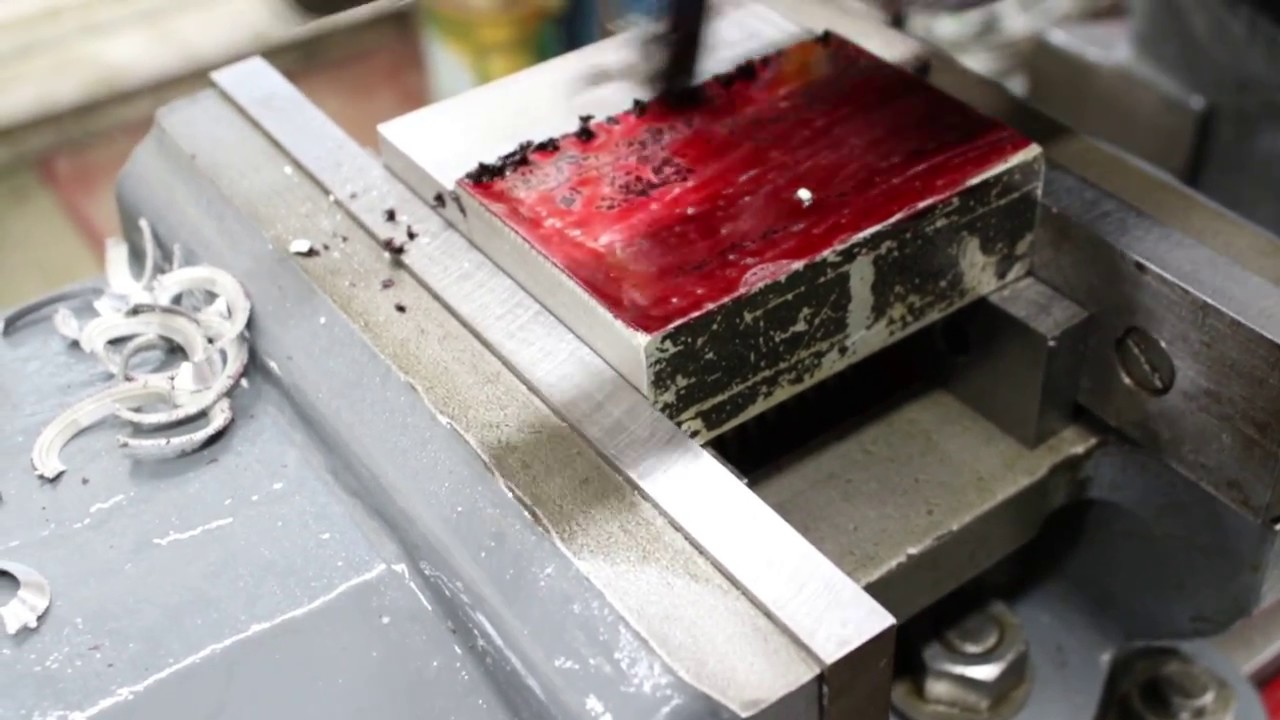 ALBA 4S/Elliott 18s SHAPING MACHINE taking first cut on 1st speed ...