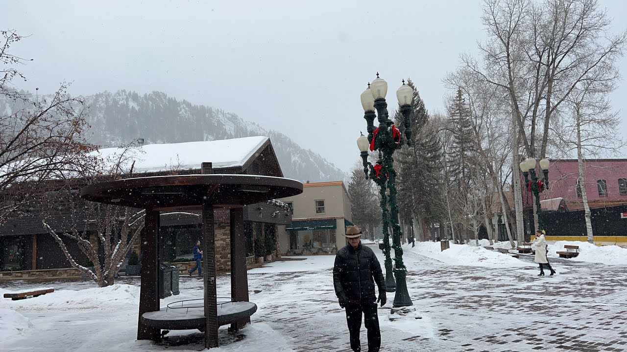 Aspen Colorado this morning - January 6th, 2023 - YouTube