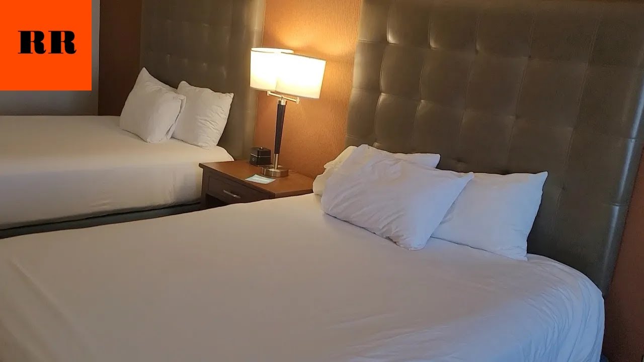 Quick Room Tour and Review of Room 318 at Drury Inn of Knoxville, TN ...