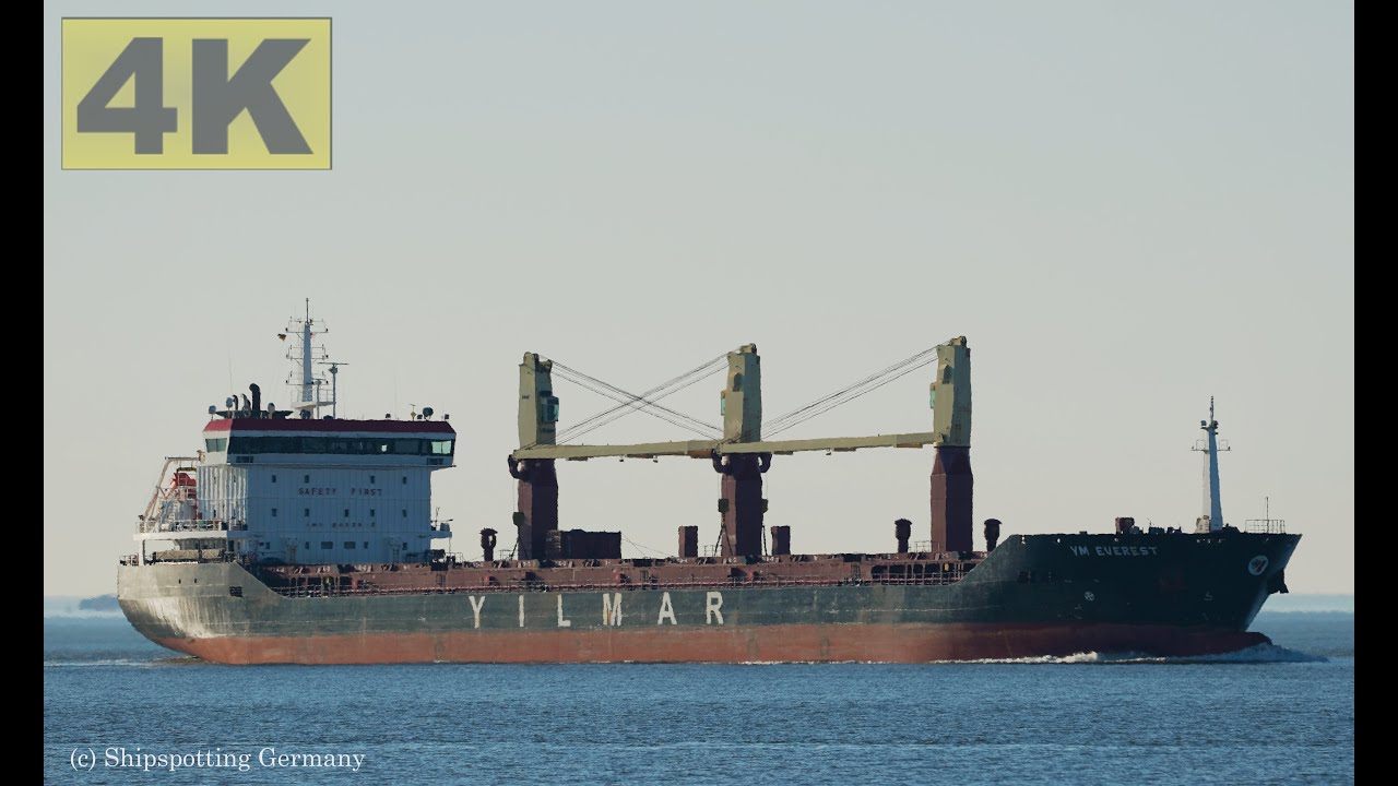 YM EVEREST - Shipspotting Germany 🇩🇪 IMO 9653812 - River Elbe near City Otterndorf - 4K VIDEO ...