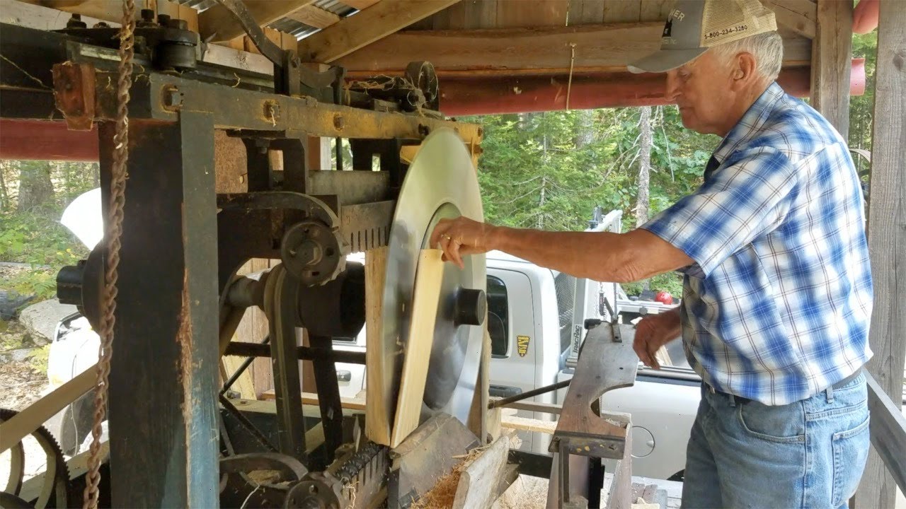New Blade For Shingle Mill - YouTube