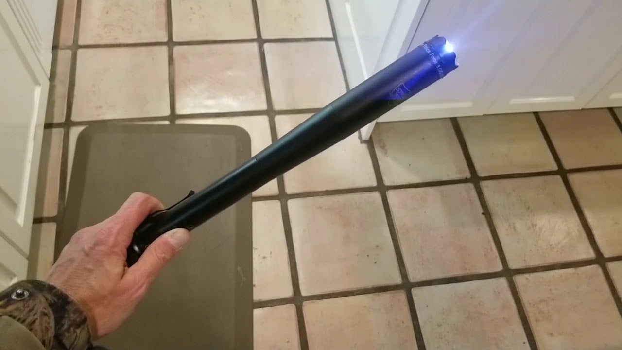 Stun stick 9 million volts - YouTube