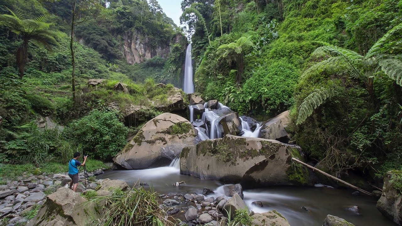 Coban Talun (Landscape & Slowspeed Video) - YouTube