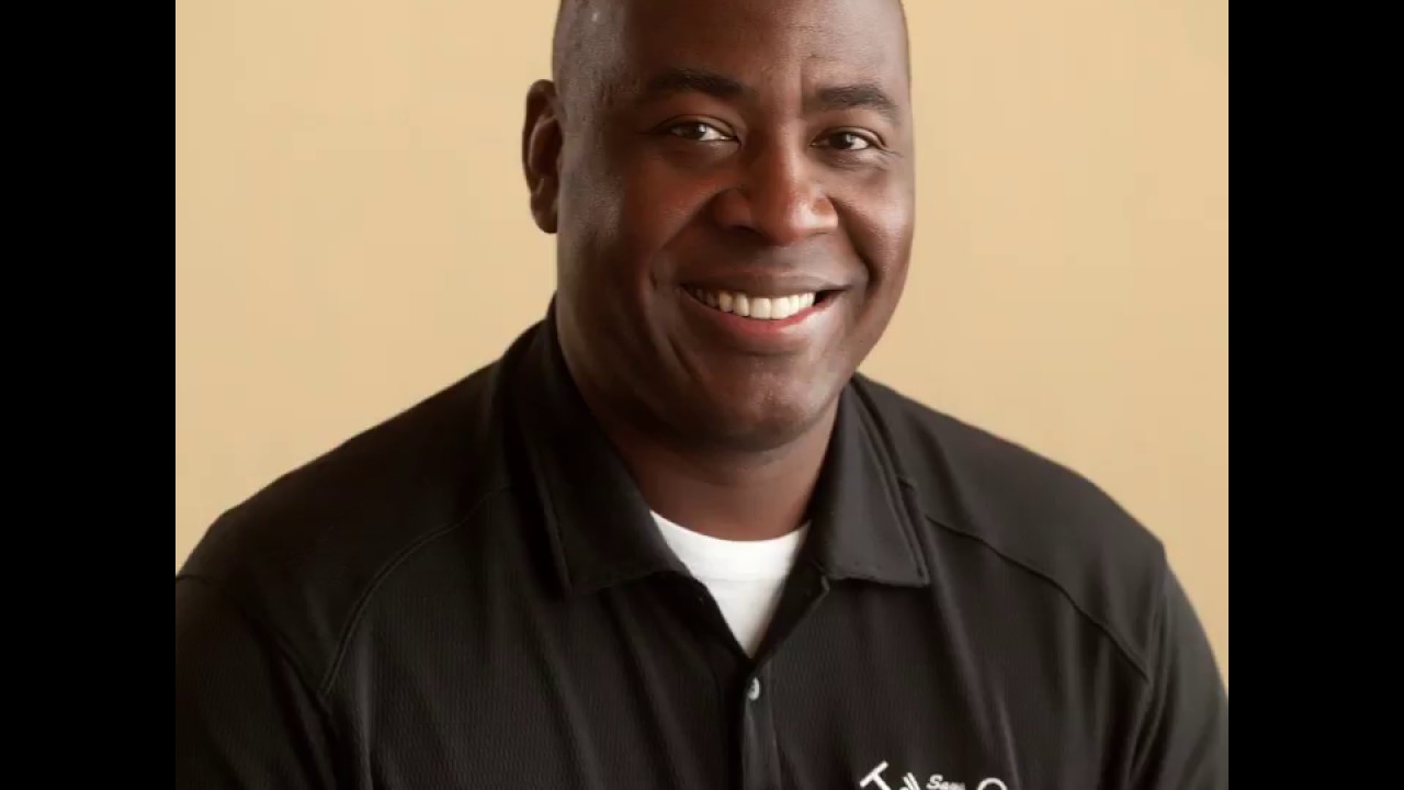 Tall Cop Says Stop - YouTube