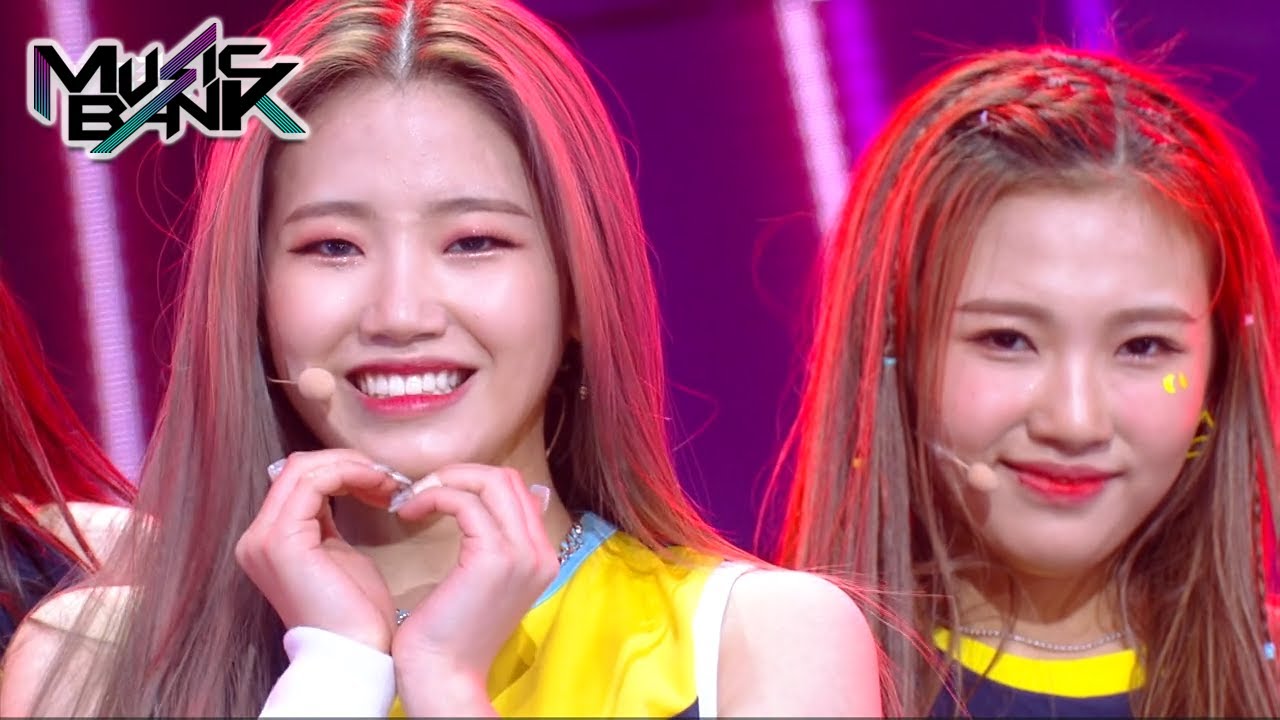 TRI.BE(트라이비) - DOOM DOOM TA(둠둠타) (Music Bank) | KBS WORLD TV 210312 ...
