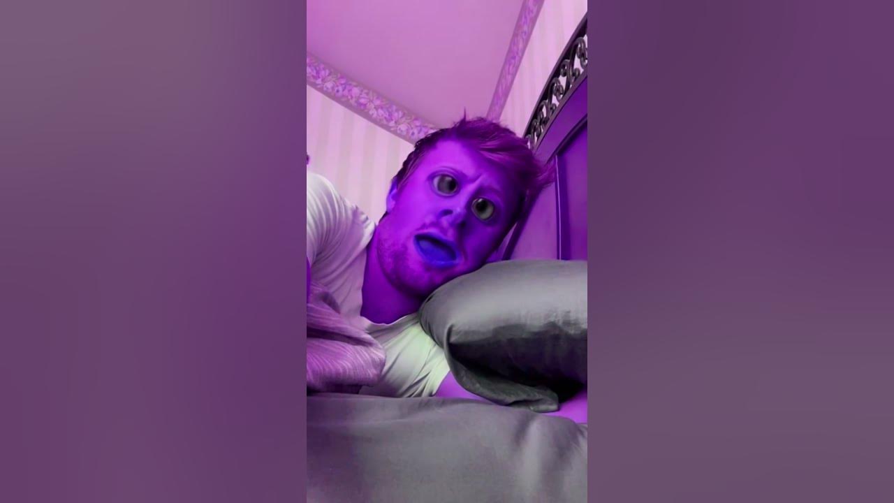 When you SLEEP with your SUS DAD 🤔 #shorts - YouTube