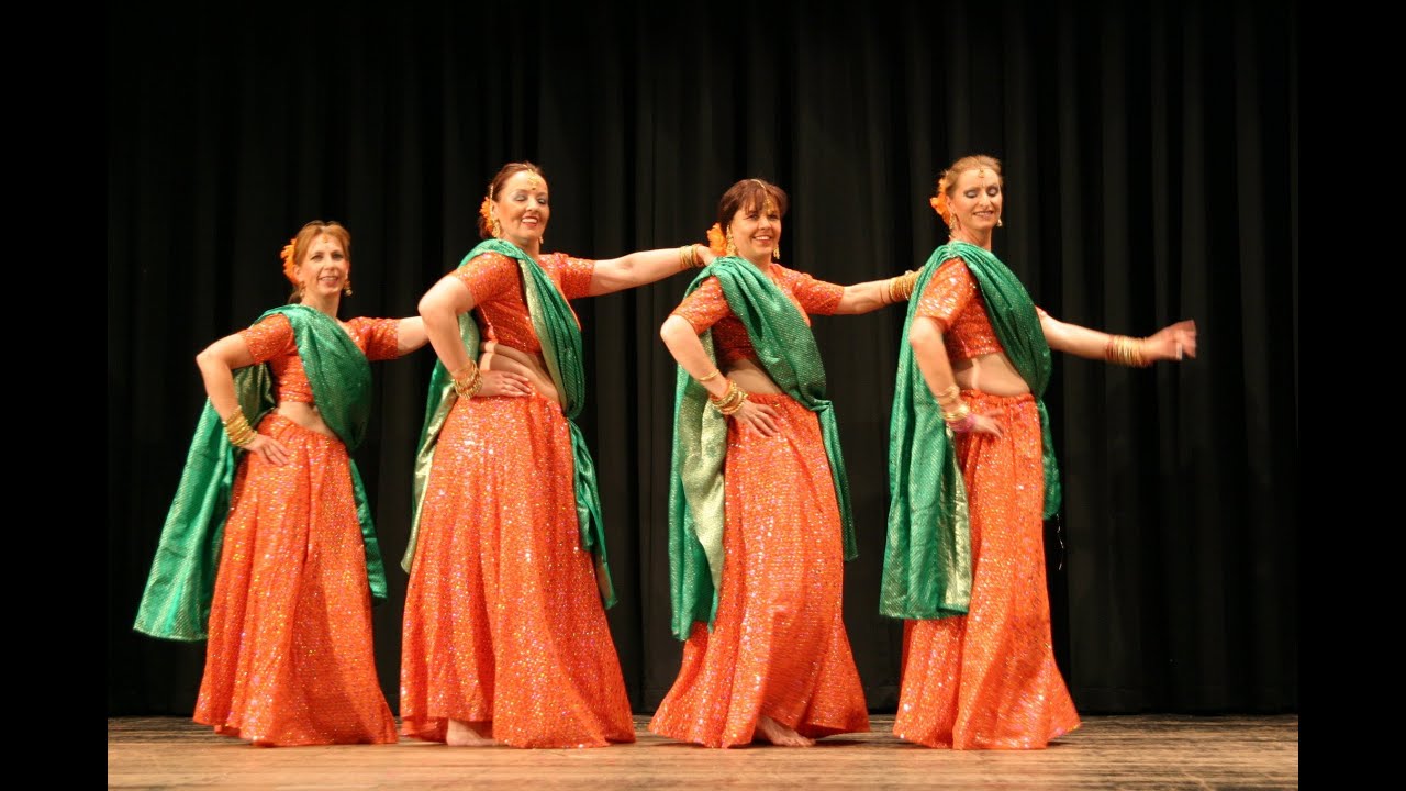 Bollywood Dance vom Bollywood Ensemble Asita Say Shava Shava - YouTube