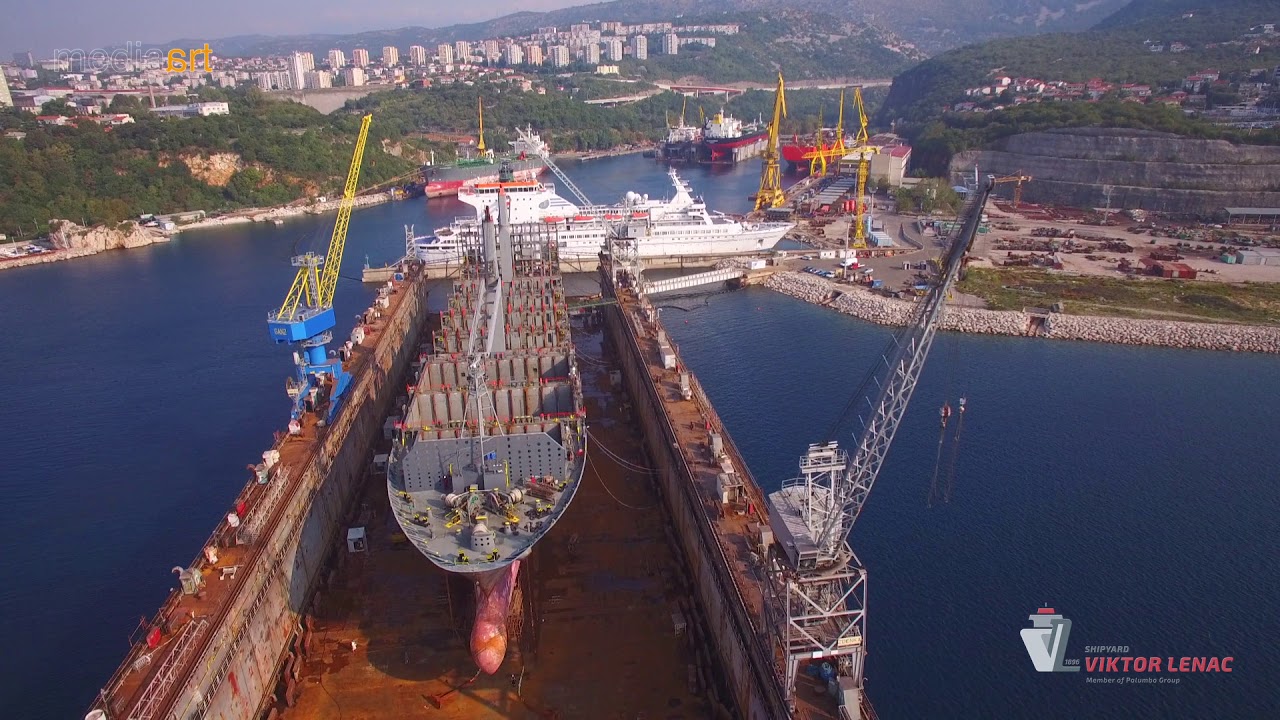 Shipyard Viktor Lenac - UHP WATERBLASTING - YouTube