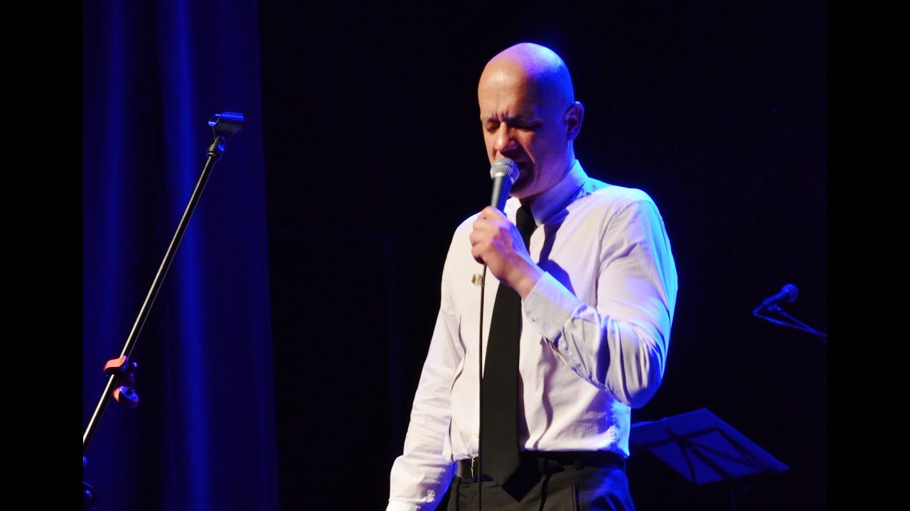 TOBY M im Oval Salzburg "KATRIN" - YouTube Music