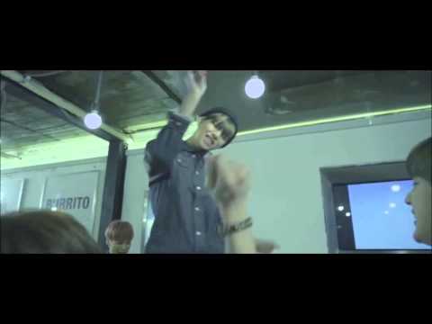 [뮤직비디오] 안아줘 (Hug me) - V, J-hope (BTS)