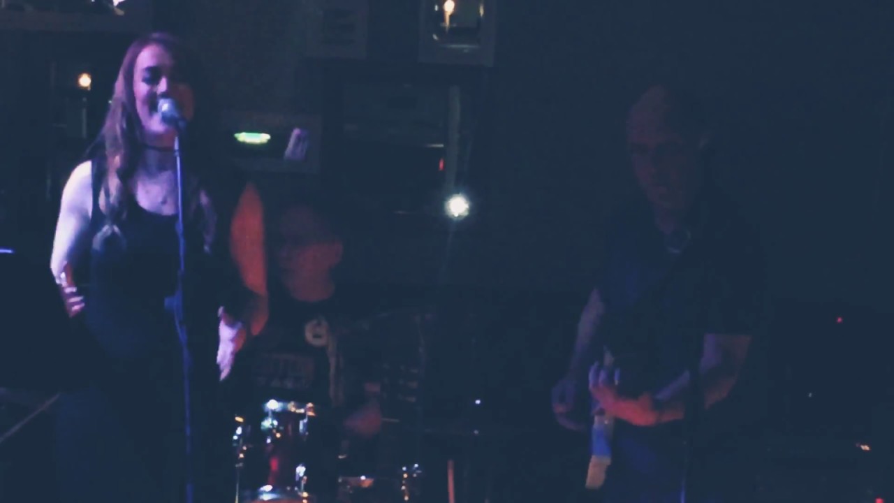 Amy Penston and Feel the Pinch - Little Wing (Jimi Hendrix) - YouTube