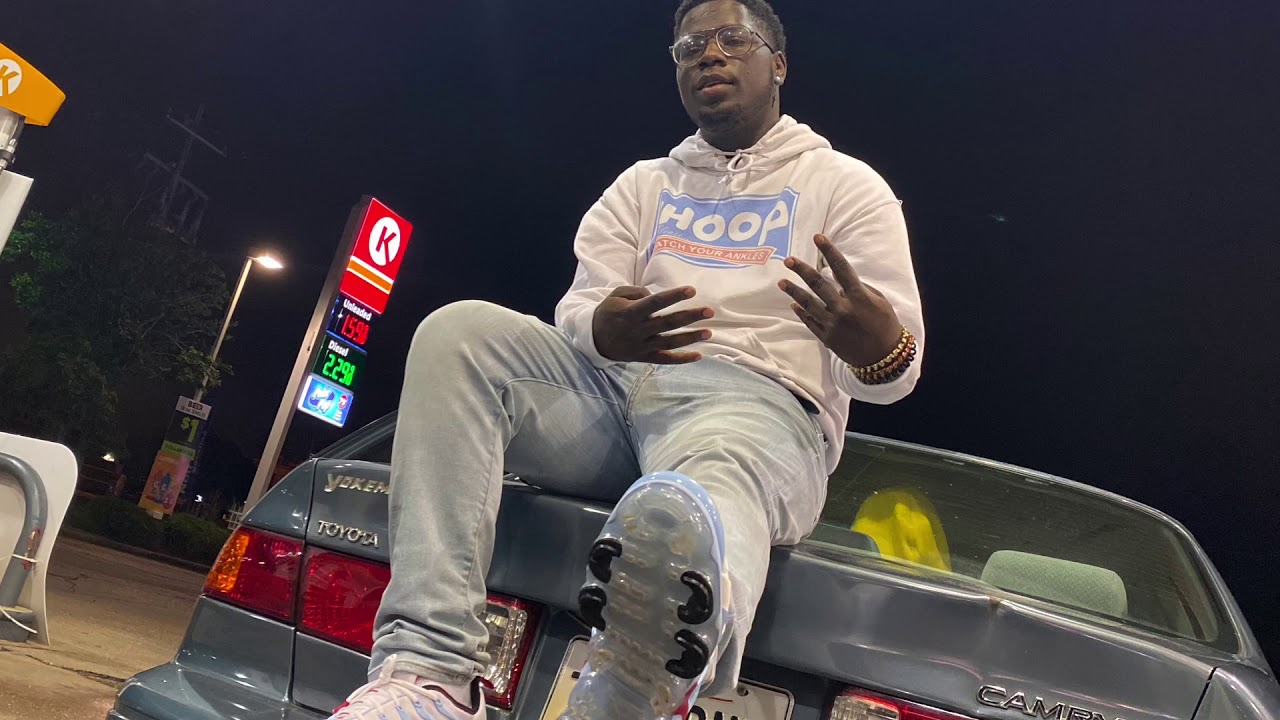 Off Da Muscle-Single - YouTube