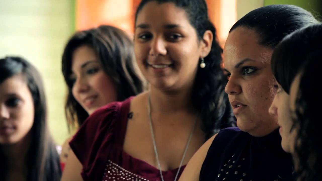 Operación Éxito: Los 17 - YouTube