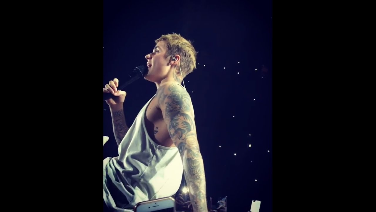 Justin Bieber performing Purpose at Purpose Tour in London, United ...