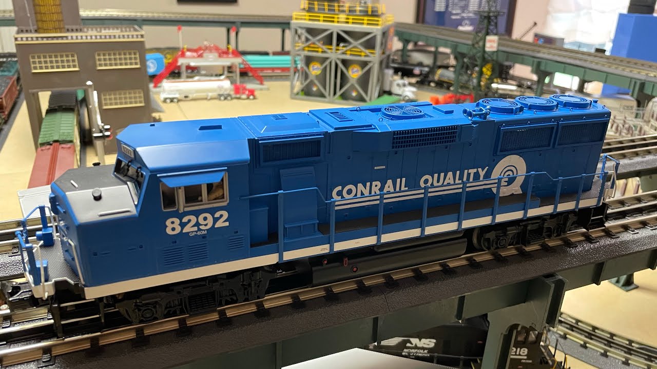 MTH Premier Conrail GP-60M - YouTube