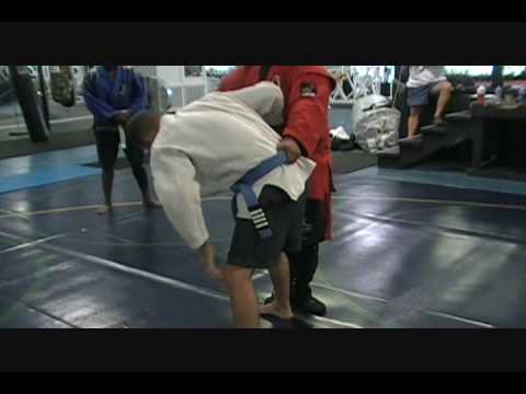 Sambo Sacrifice Belt Throw#6 - YouTube