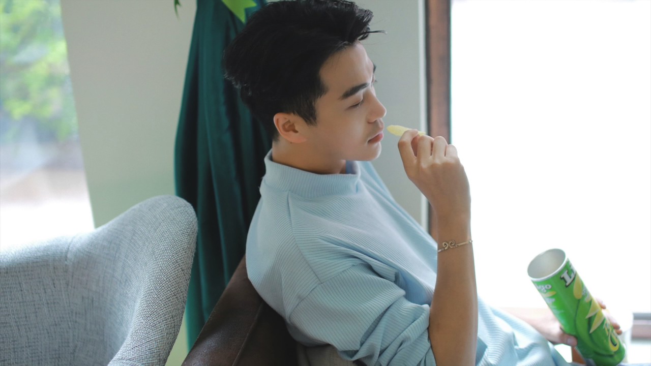 孟瑞 Meng Rui - 小小夜曲 - YouTube