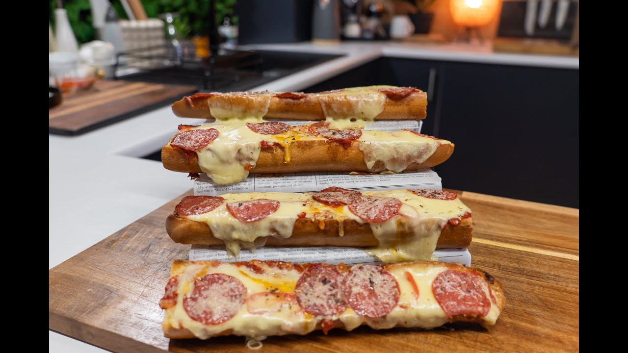 Super Cheesy Toasty Pepperoni - YouTube