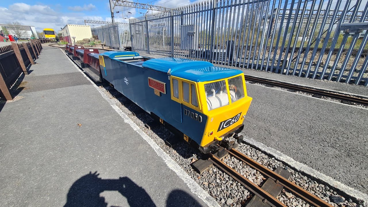 (4K) Crewe Heritage Centre Miniature Railway 9th April 2022 - YouTube