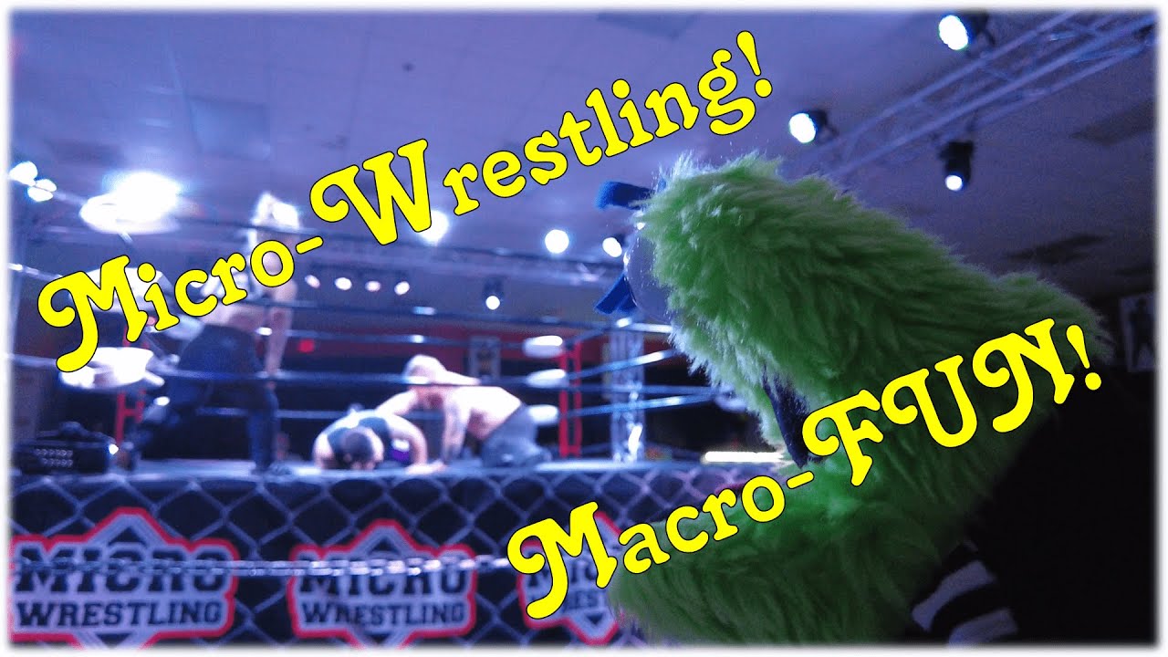 Micro Wrestling in Pigeon Forge! - YouTube