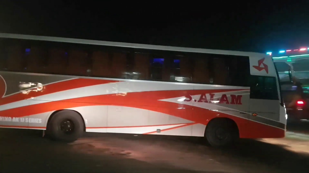 এস.আলমের নতুন বাসগুলো যখন নূরজাহানে অবস্থান করে! Brand new S.ALAM HINO ...
