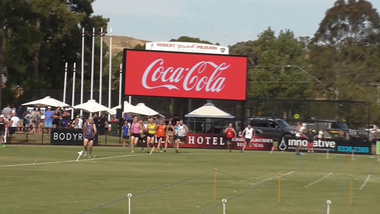 Keilor Gift 2019 - 300m Masters' final, won by Martin Armour and Peter ...