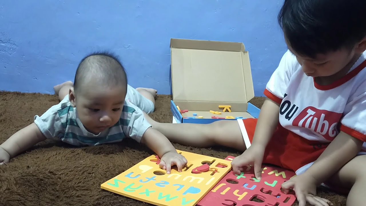 Belajar Asik Mengenal Huruf - Adnan Farhan Channel - YouTube