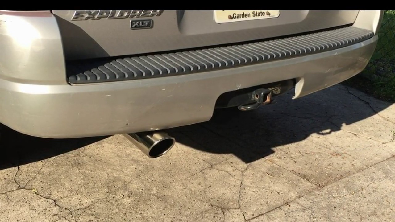 2004 Supercharged Explorer Custom Exhaust at Idle - YouTube