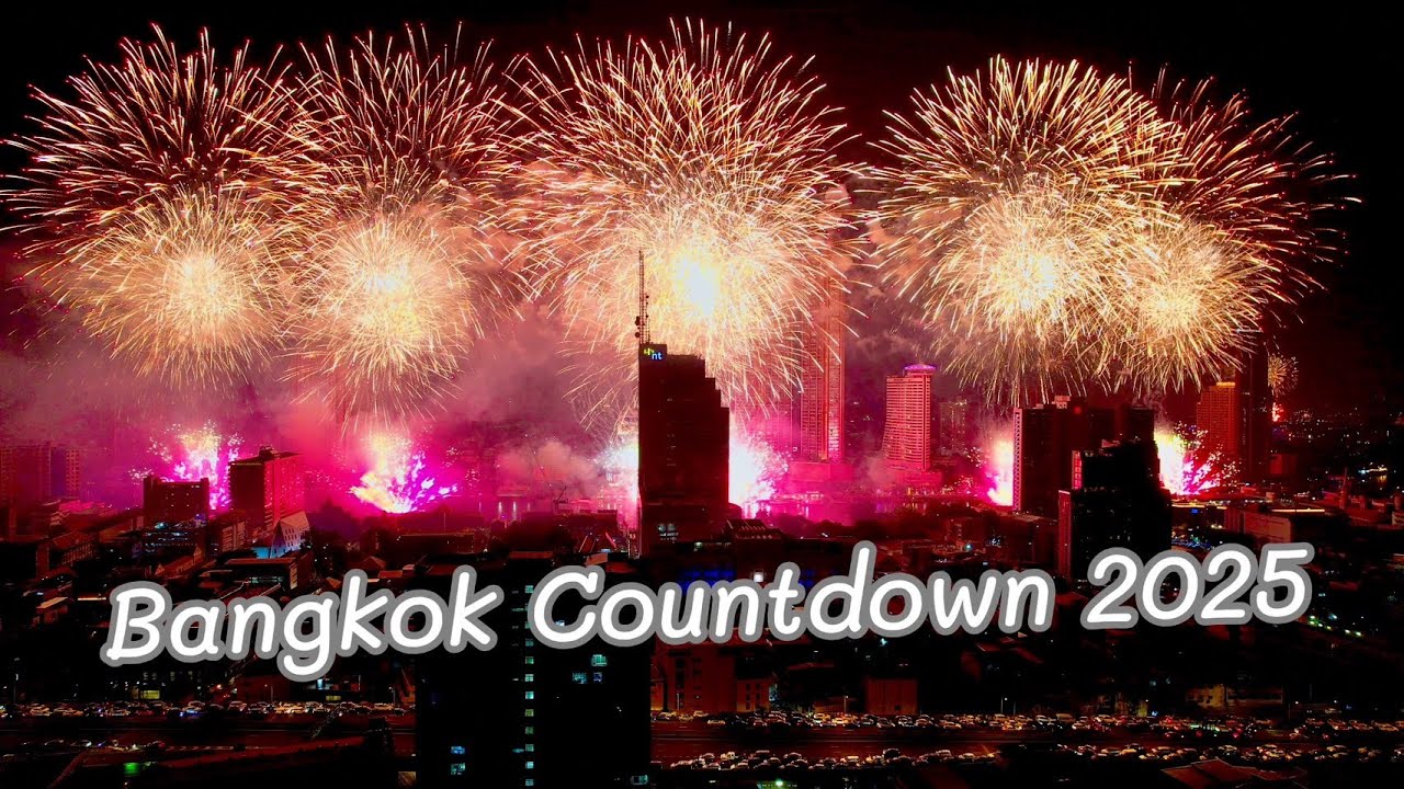 【4K】Bangkok Countdown 2025 Firework !! at Iconsiam Thailand - YouTube