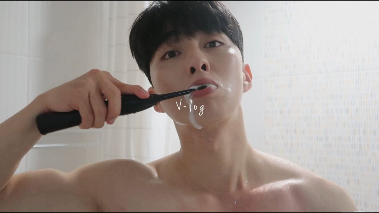집돌이가 오랜만에 밖으로 나가면 생기는 일 Youtube