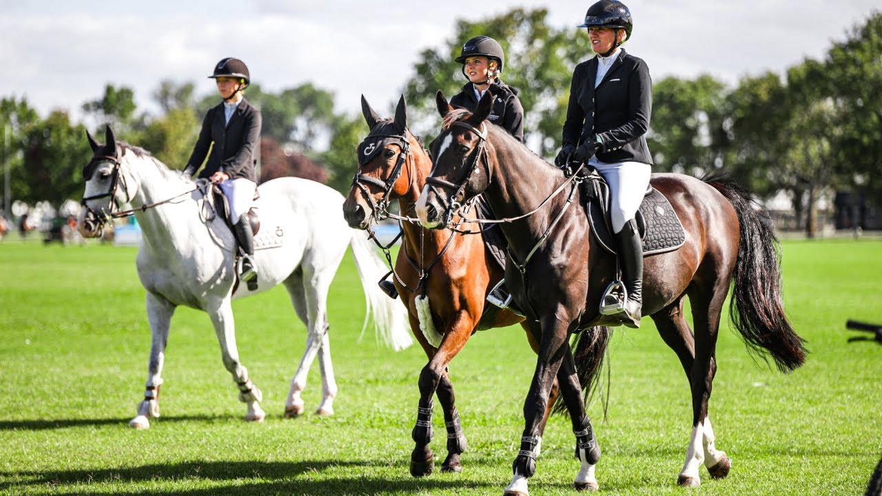 Young Riders S5 Ep 7 Road to HOY - YouTube