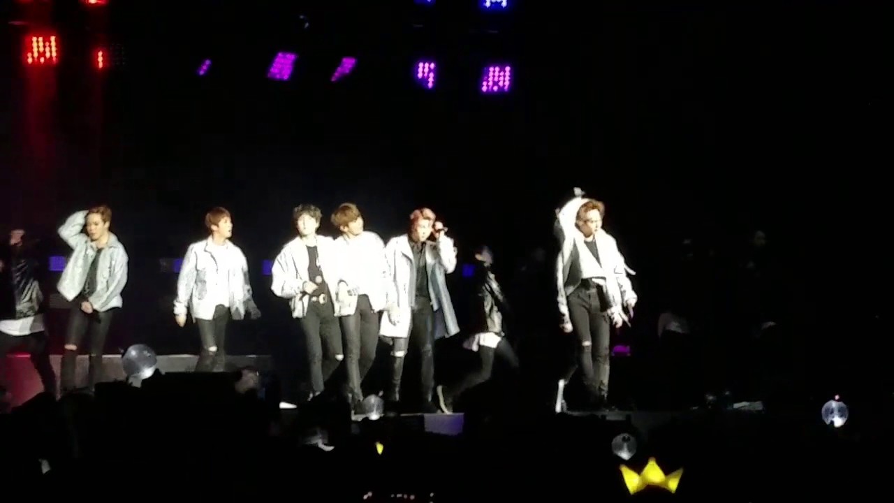 BTS (방탄소년단) – 뱁새 Bapsae Wings New York fancam - YouTube