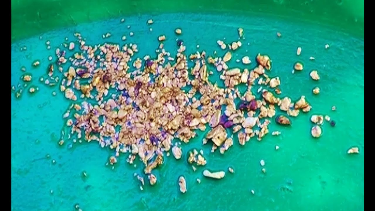 Gold Test Panning - Ancient River Wash (Part 3) - YouTube