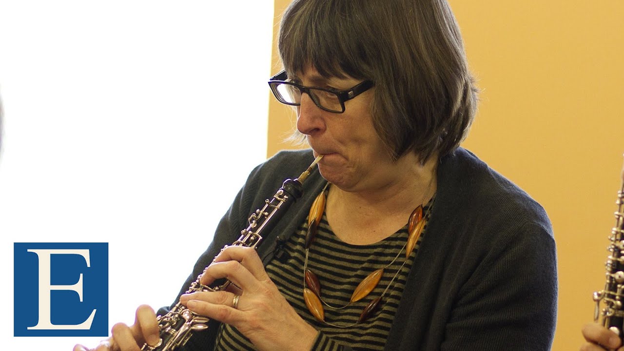 Melinda Maxwell Masterclass - Oboe - Britten: Temporal Variations - YouTube